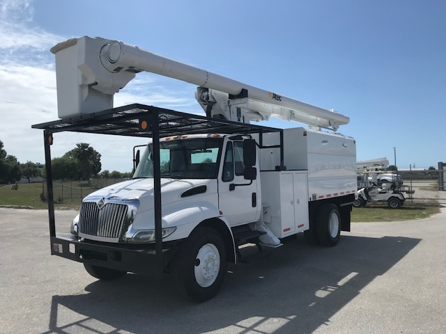 Bucket & Forestry Trucks Archives - Centec Equipment